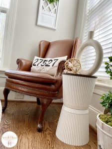 Astonishingly Transform Your Home With This $15 DIY Round Table ...