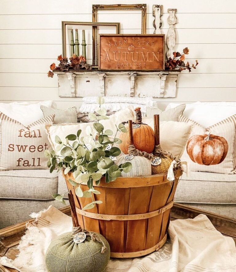 Warm Your Heart with These Stunning Neutral Fall Decorations – Arts and ...