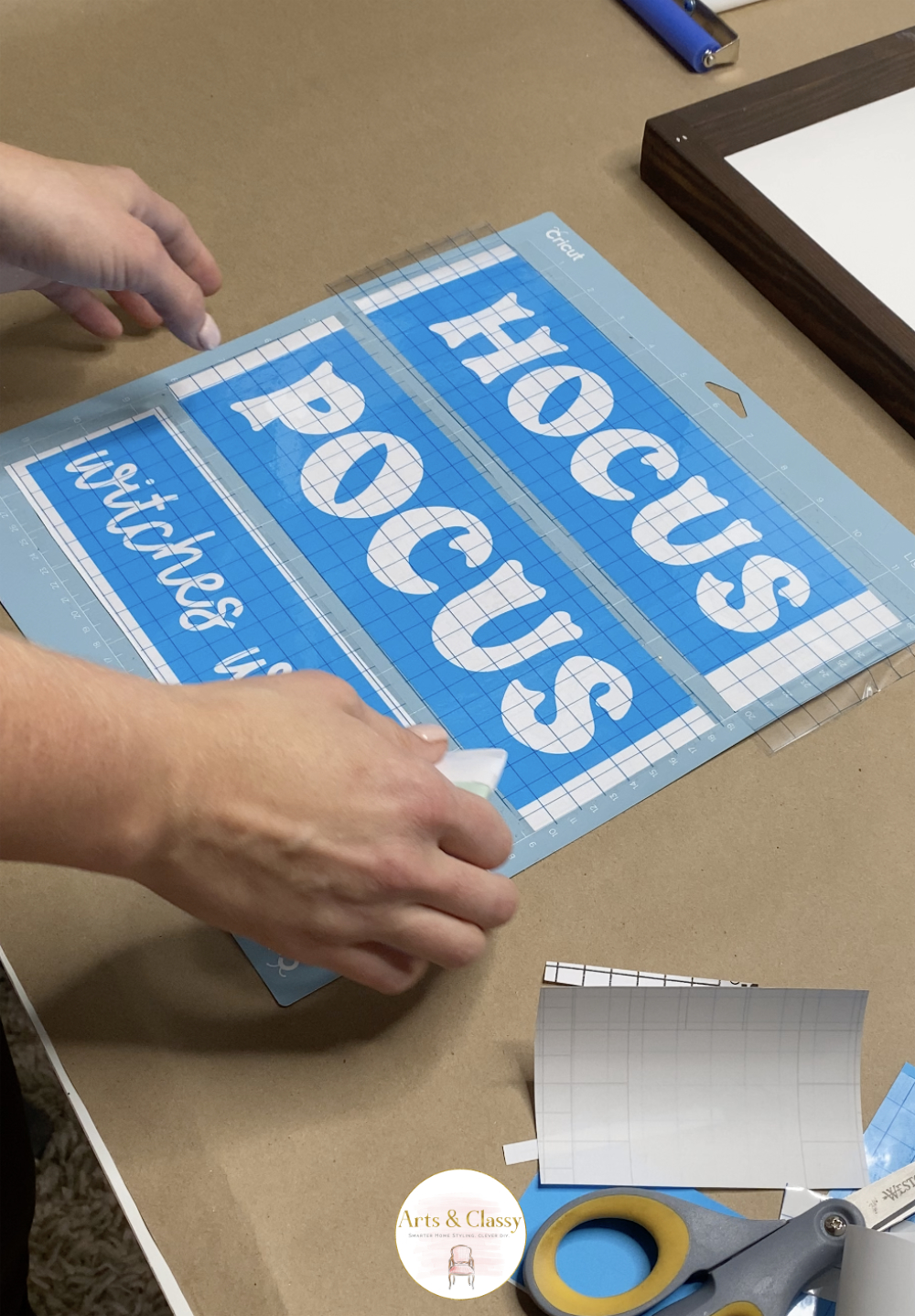 Crafting the Perfect Hocus Pocus Sign? Let's Make it Fun! – Arts and Classy